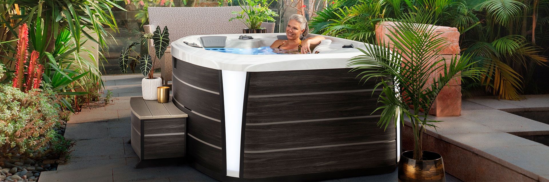 6 Best Small Hot Tubs In New Jersey For Intimate Escapes