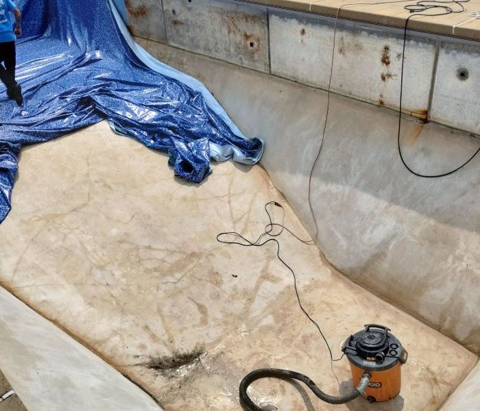 Pool Liner Replacement in New Jersey - National Pools & Spas